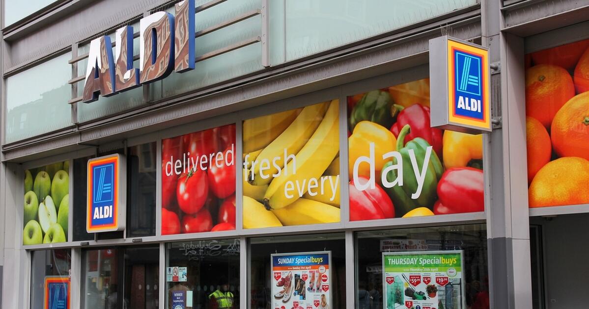 Ajándékot ad az Aldi és a Lidl a magyar nyugdíjasoknak - mfor.hu