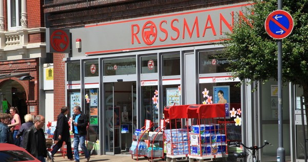 Brutálisan sok pénzt hagytunk tavaly a Rossmannokban - mfor.hu