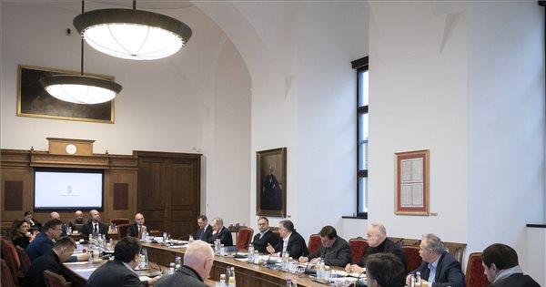 Orbán Viktorék megint ügyködnek valamin - mfor.hu